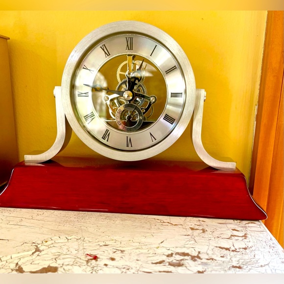 Wall Decor | Benchmark Mantel Skeleton Clock | Poshmark